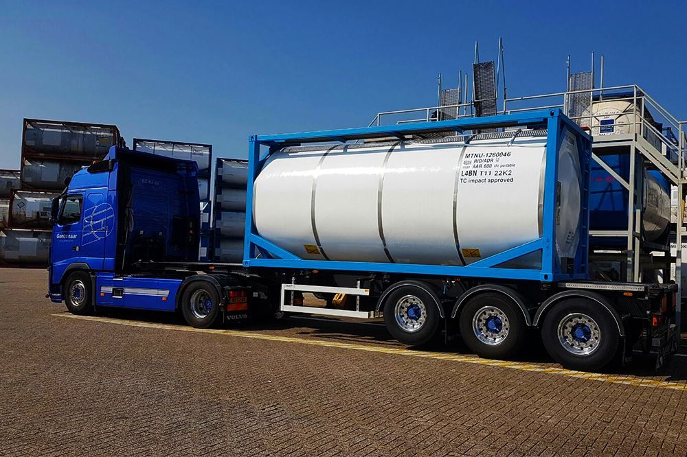 Approach to Risk Management in Chemical Transportation